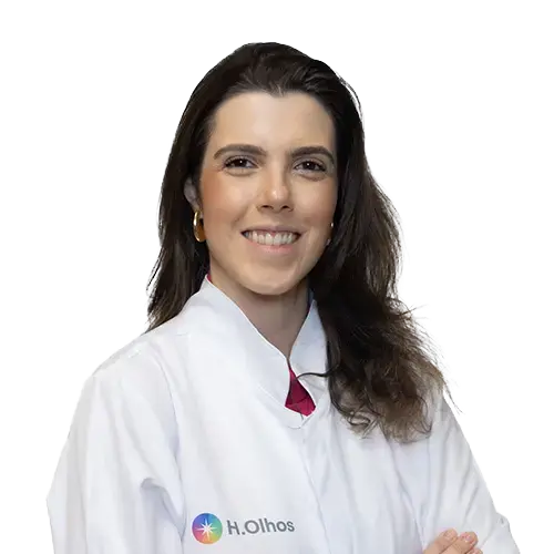 Dra. Renata Maria Ayusso Rosario | Oftalmologista | H.Olhos